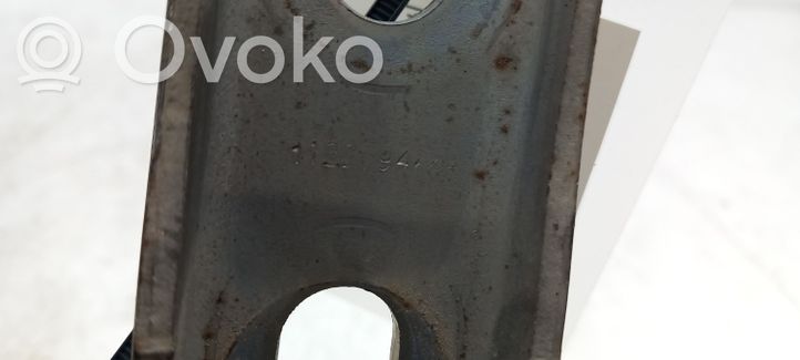 112209464r Dacia Dokker Engine mount bracket, 33.70 € | RRR