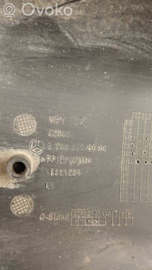 A2053522900 Mercedes-Benz C W205 Couvre soubassement arrière, 10.00 ...