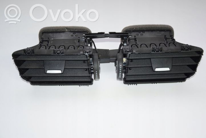 64229292741 BMW X1 F48 F49 Dash center air vent grill, 58.95 € | RRR