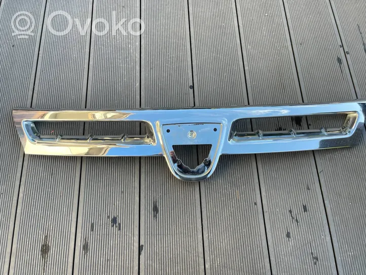 620780003R Renault Dacia Duster Front grill, 39.30 € | RRR