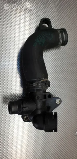 06B121101A Audi A4 S4 B6 8E 8H Tuyau de liquide de refroidissement ...