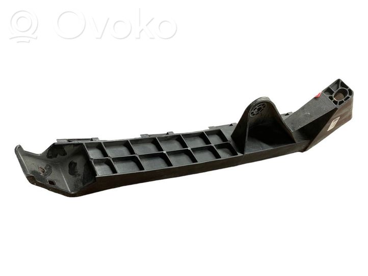 71190TLAA00 Honda Civic X Front bumper mounting bracket, 15.00 € | RRR