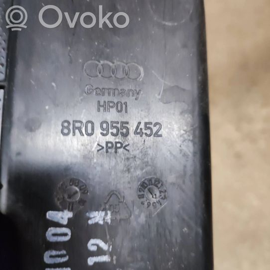 8R0955452 Audi Q5 SQ5 Window washer liquid tank fill tube, 10.00 € | RRR
