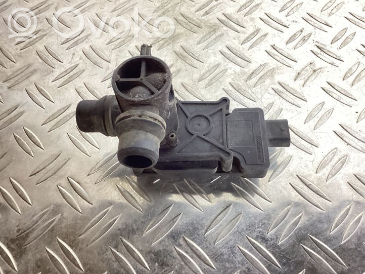 A0005003040 Mercedes-Benz C W205 Vacuum valve, 180.00 € | RRR