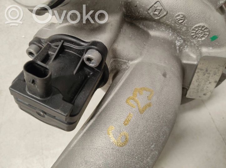 A2760901380 Mercedes-Benz E AMG W213 Turbo, 455.00 € | RRR