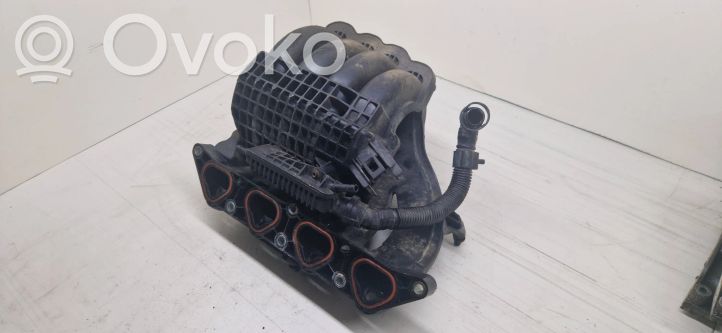 036129709 Skoda Fabia Mk2 (5J) Intake manifold, 12.00 € | RRR