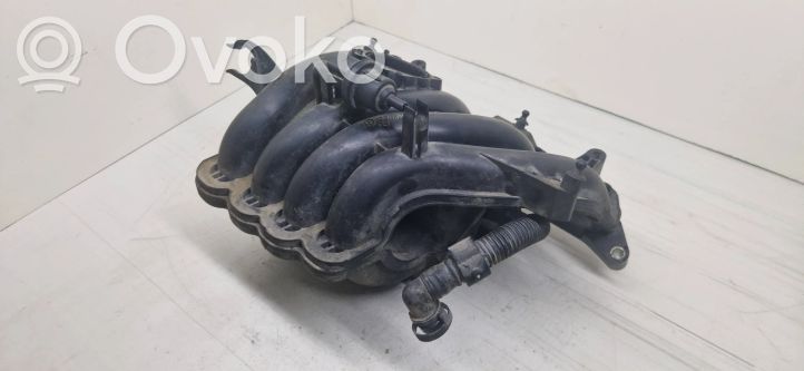 036129709 Skoda Fabia Mk2 (5J) Intake manifold, 12.00 € | RRR