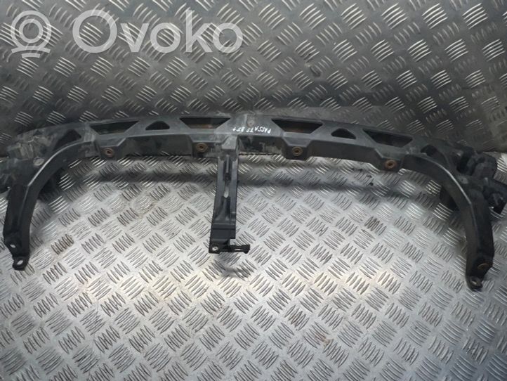 3B0807189 Volkswagen PASSAT B5.5 Front bumper support beam, 20.00 € | RRR