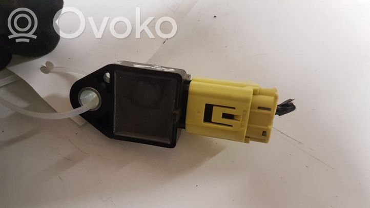 898310W010 Toyota Corolla Verso AR10 Capteur de collision / impact de déploiement d'airbag, 13. ...