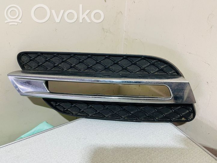 A1668200756, 1668842122 Mercedes-Benz ML W166 Grille antibrouillard ...