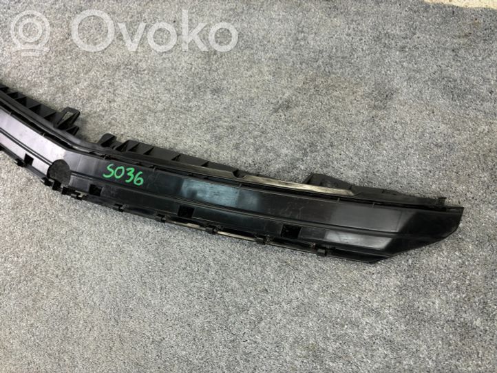 A2468850365 Mercedes-Benz B W246 W242 Support de montage de pare-chocs ...