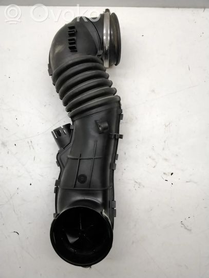 13717804846 BMW 3 E90 E91 Turbo air intake inlet pipe/hose, 30.00 € | RRR