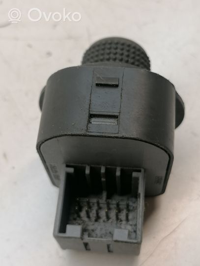 B569 Peugeot Boxer Module de commande rétroviseur latéral, 10.00 € | OVOKO