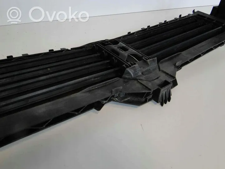 A1775007900 Mercedes-Benz CLA C118 X118 Intercooler air guide/duct ...