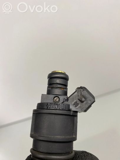 5WK93151 Opel Zafira A Fuel injector, 8.00 € | RRR