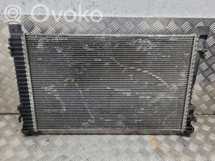 A2035000503 Mercedes-Benz C W203 Coolant radiator, 30.00 € | RRR