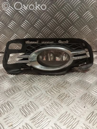 A1698201556 Mercedes-Benz C W204 Front fog light, 30.00 € | RRR