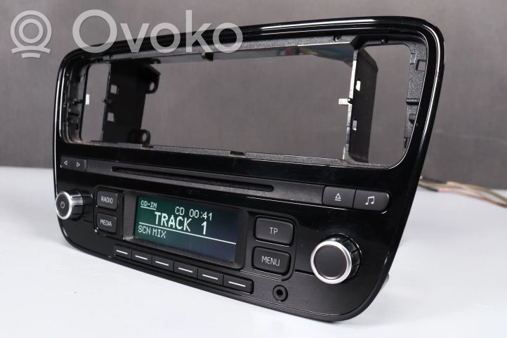 1S0035156 Volkswagen Up Radio/CD/DVD/GPS head unit, 54.59 € | RRR