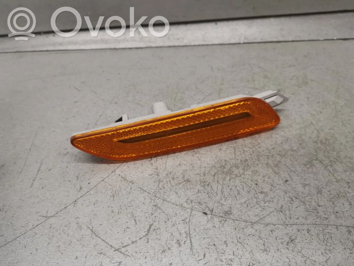 971945062B Porsche Panamera (971) Front reflector, 25.00 € | RRR