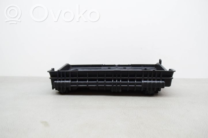 A2056201502 Mercedes-Benz GLC X253 C253 Support boîte de batterie, 15. ...