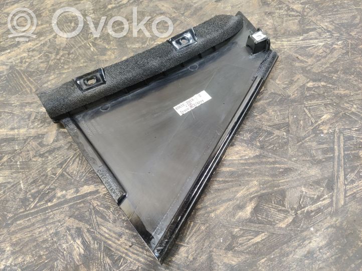 84258763 Chevrolet Malibu Moulures des vitres de la porte arrière, 16. ...