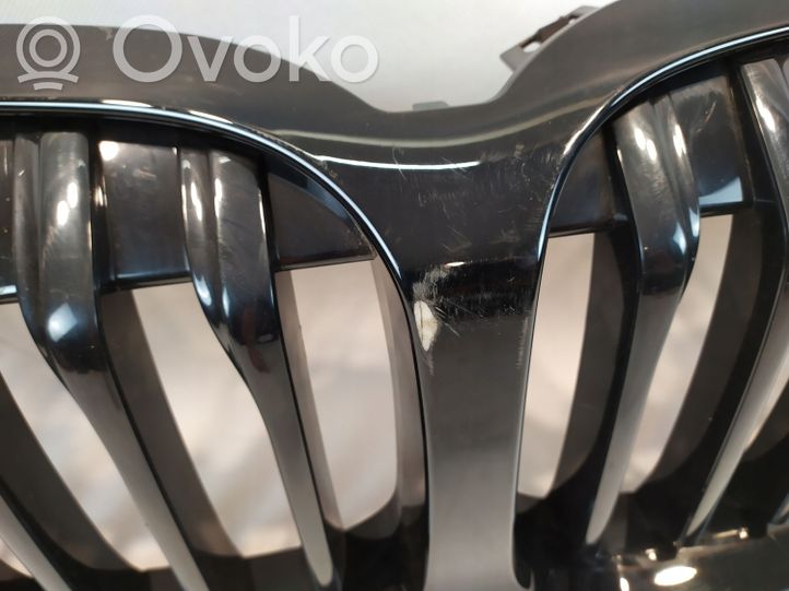 BMW 1 F40 Grille calandre supérieure de pare-chocs avant, 88.00 € | OVOKO