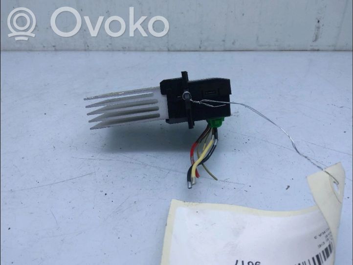 Nissan Micra Lämpöpuhaltimen moottorin vastus, 30.00 € | OVOKO