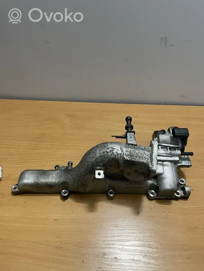 283102U000 Hyundai Tucson TL Soupape vanne EGR, 67.00 € | OVOKO