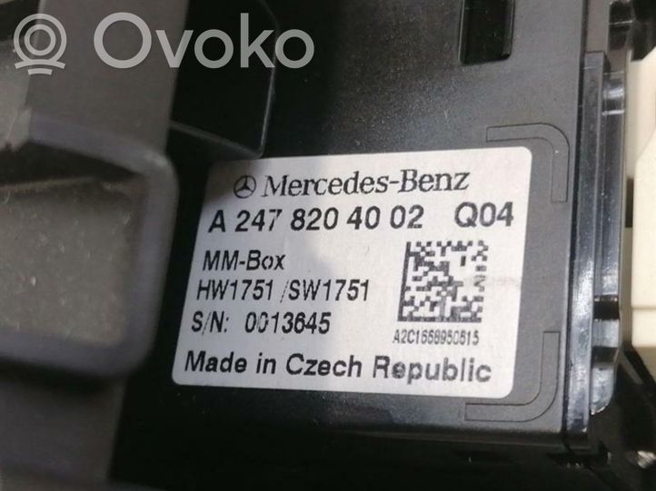 A2478204002 Mercedes-Benz A W177 AMG Connecteur/prise USB, 80.00 € | OVOKO