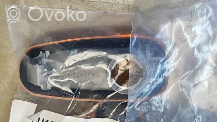 6399980185 Mercedes-Benz Vito Viano W639 Front fender indicator light ...