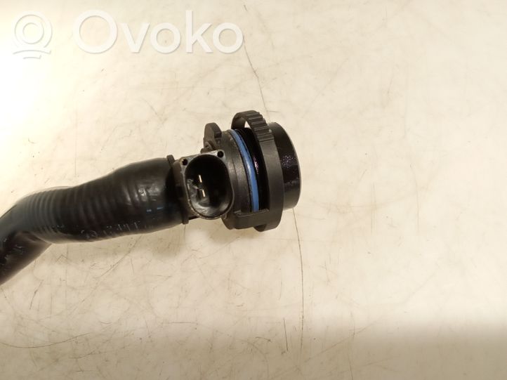 A0000160030 Mercedes-Benz Sprinter W906 Reniflard / tuyau reniflard d ...