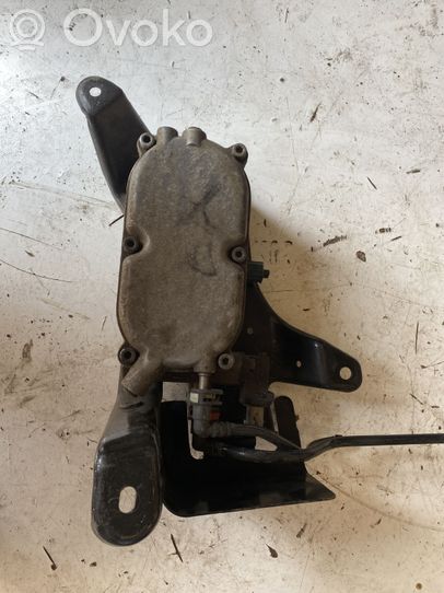 68084905AG Jeep Grand Cherokee Boîtier de filtre à carburant, 25.00 ...