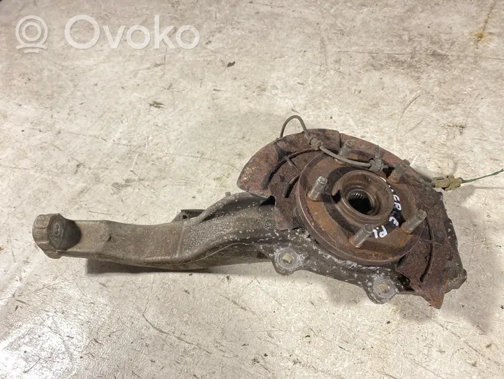 Jeep Grand Cherokee (WK) Front wheel hub spindle knuckle, 50.00 € | RRR