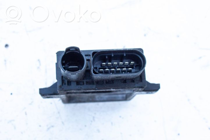 6421532079 Mercedes-Benz Vito Viano W639 Glow plug pre-heat relay, 59. ...