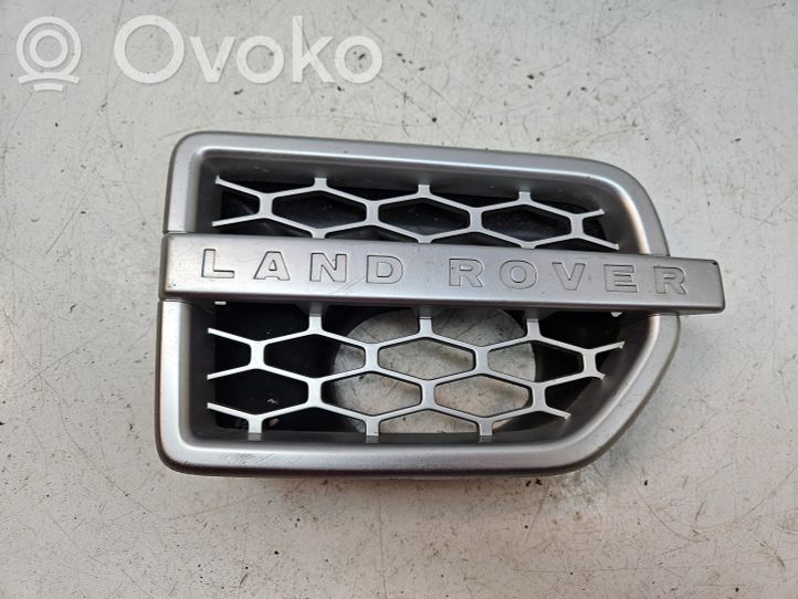 22107000 Land Rover Discovery 4 - LR4 Grille d'aile, 30.00 € | OVOKO