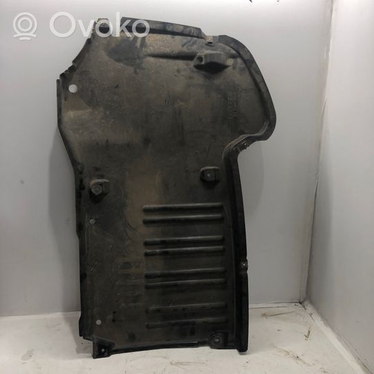 A2066904104 Mercedes-Benz C W206 Couvre soubassement arrière, 50.00 ...