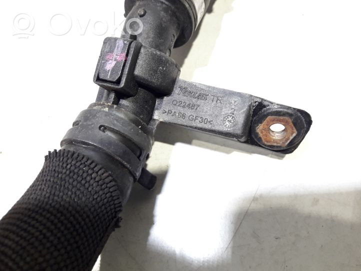 A2058302102 Mercedes-Benz C W205 Durite de refroidissement tube, 20.00 ...