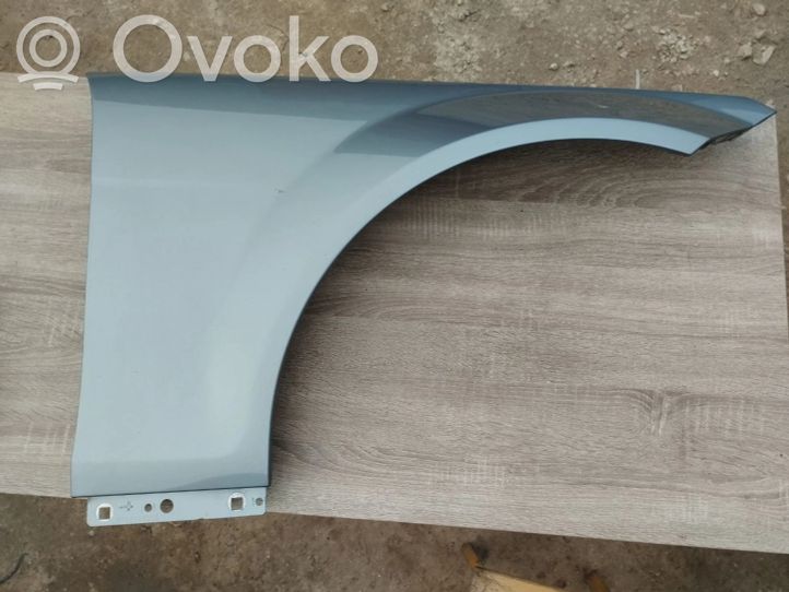 2048800218 Mercedes-Benz C W204 Aile, 110.00 € | OVOKO