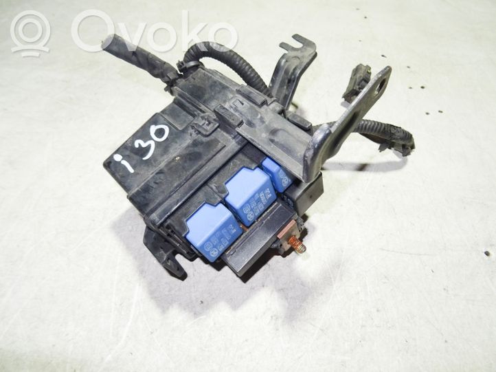 1879001034 Hyundai i30 Module de fusibles, 30.00 € | OVOKO