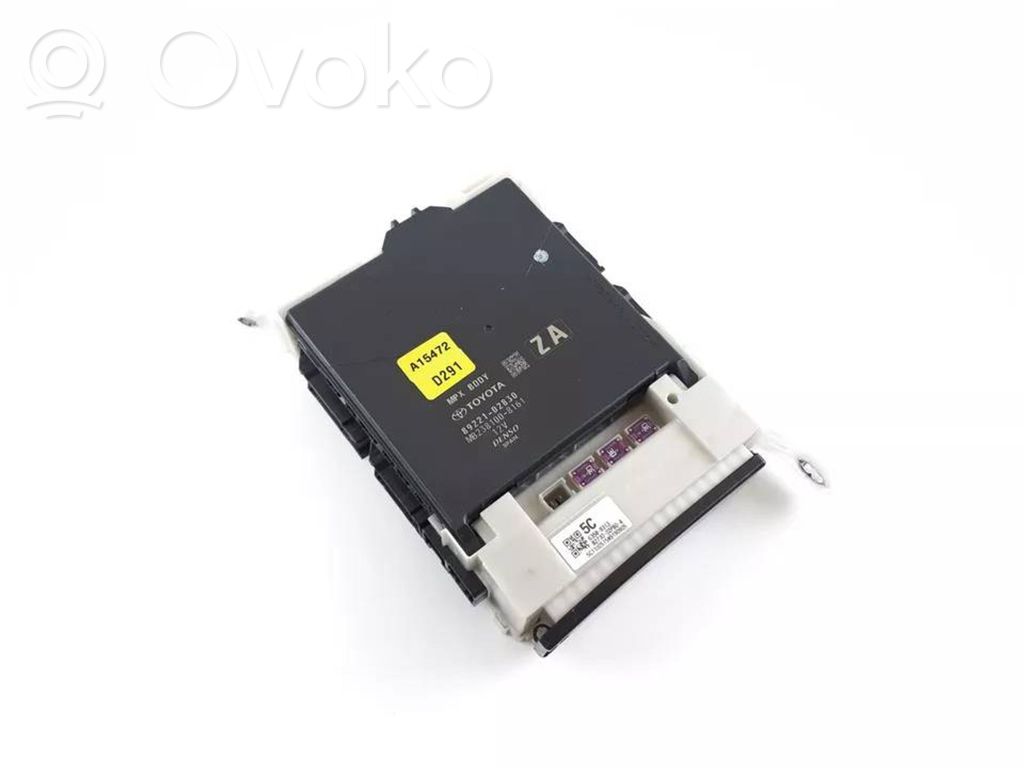 82730-02P80-A Toyota Corolla E210 E21 Korin keskiosan ohjainlaite, 101 ...