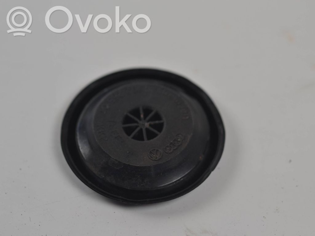 10226501 Volkswagen Taos Other exterior part, €7.00 | RRR