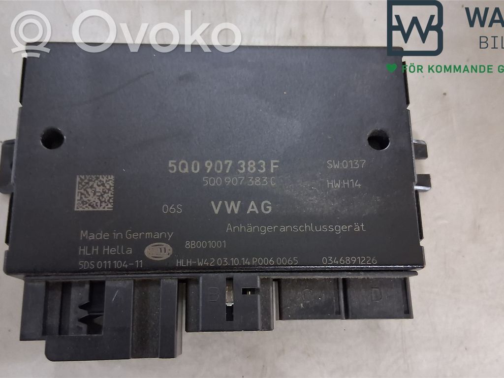 Volkswagen Golf VII Tow bar trailer control unit/module
