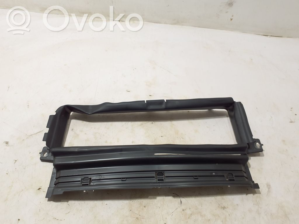 31425367 Volvo XC60 Intercooler air guide/duct channel, €72.00 | RRR