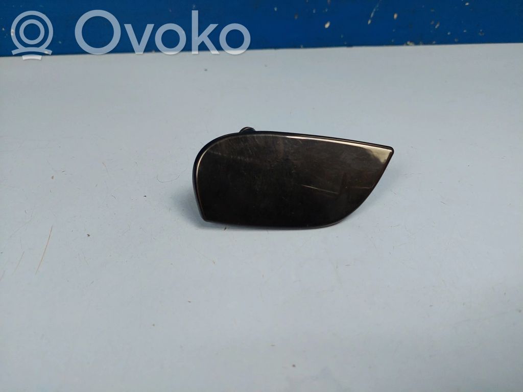 95B955100A Porsche Macan (95B) Headlight washer spray nozzle cap/cover ...
