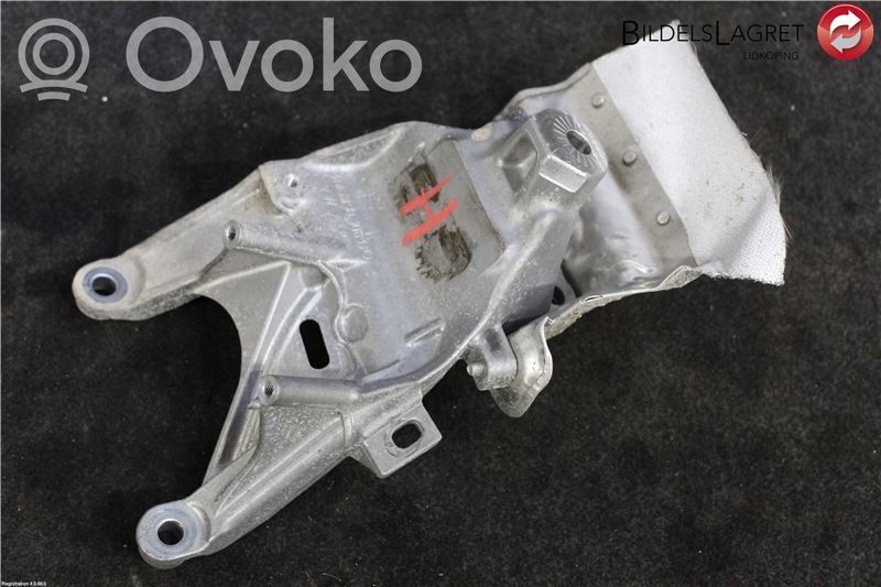 4M0199308BQ Audi Q5 SQ5 Engine mount vacuum valve, €14.12 | RRR