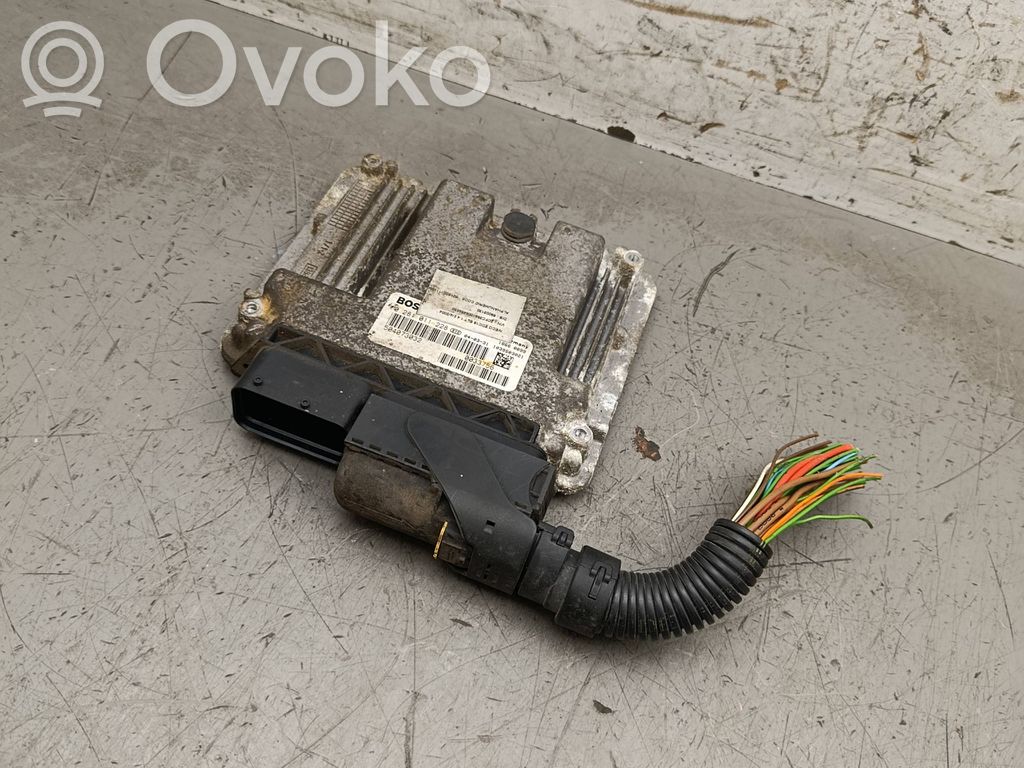 504073032 Iveco Daily 4th gen Kit centralina motore ECU e serratura ...