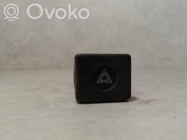 Renault 19 Hazard light switch, €21.20 | RRR