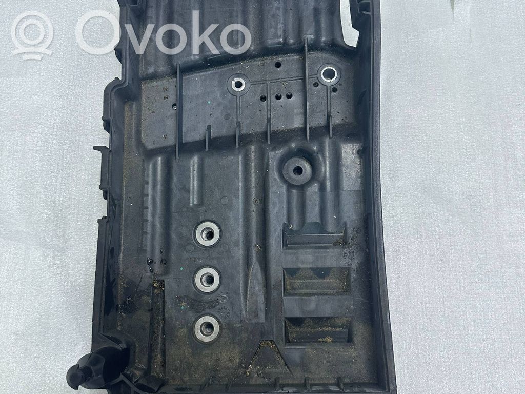 5QF915325B Volkswagen Tiguan Battery box tray, €23.53 | RRR