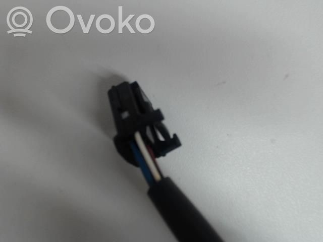 963016226R Renault Clio IV Manual wing mirror, €34.90 | RRR