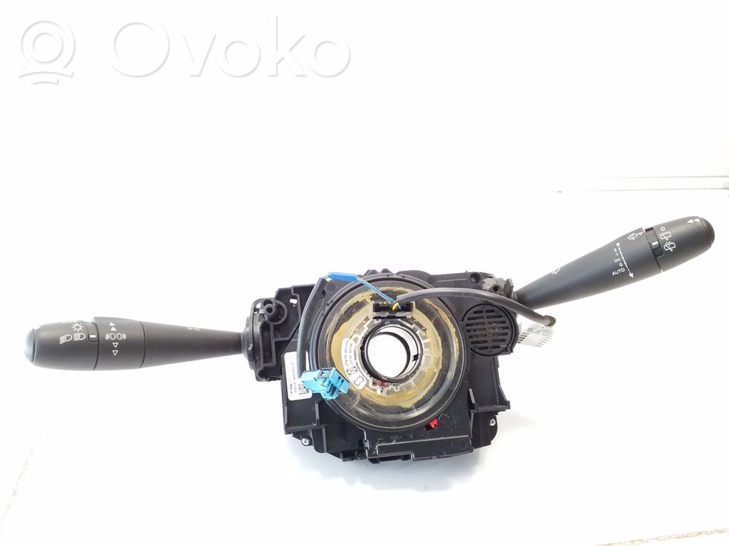 96667319XT Peugeot 5008 Wiper turn signal indicator stalk/switch, €23. ...